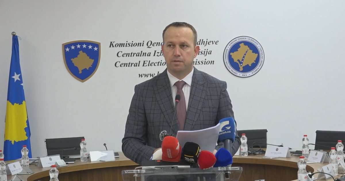 Elezi: Janë hapur të gjitha qendrat e votimit, KQZ aktivizon dhomën ...