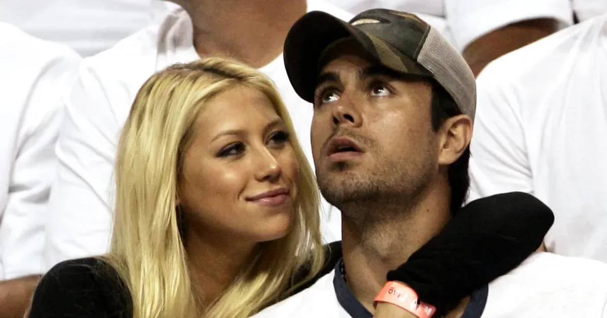 Askush nuk e priste! Enrique Iglesias dhe Anna Kournikova mirëpresin ...
