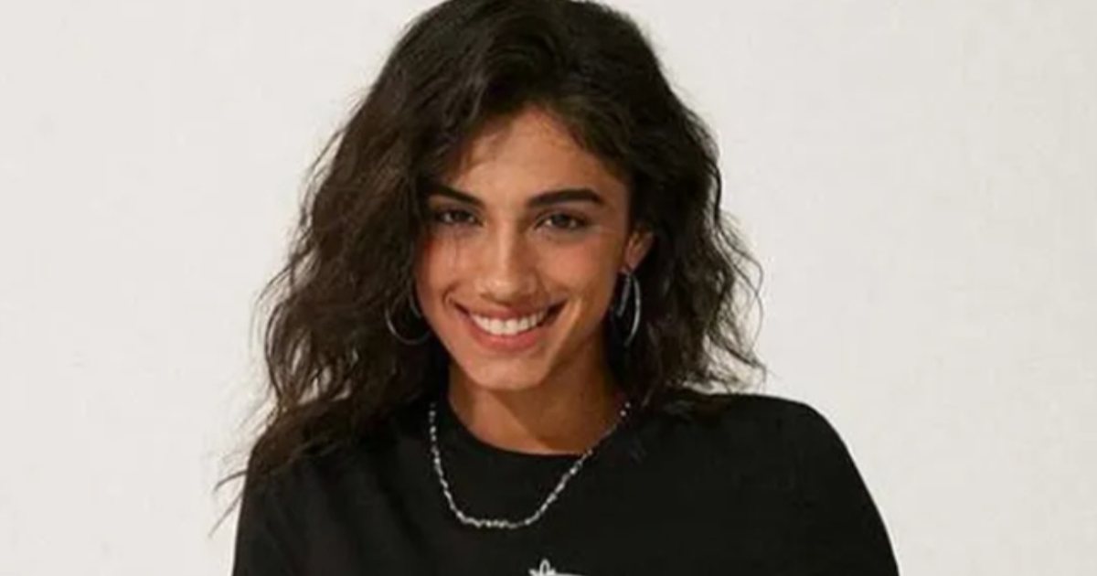 MODELJA e njohur shqiptare pëson hemoragji cerebrale, hapet fushatë ...