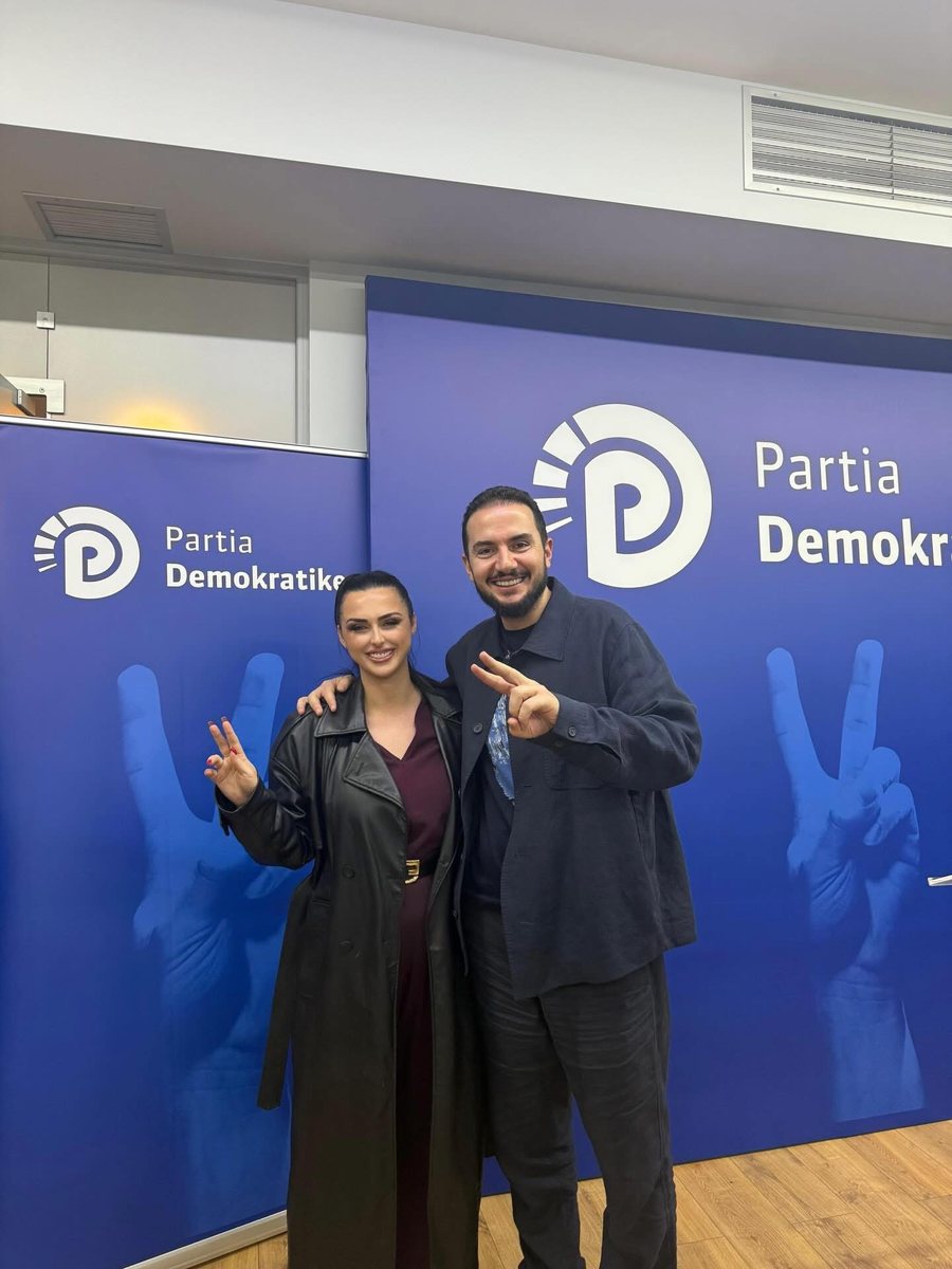 Benet Beci i mbushi sallën në Shkodër? Demokratja del hapur krah ...