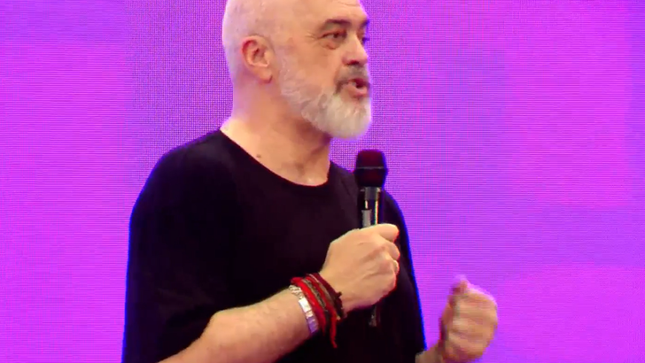 “Muç Nano më erdhi në zyrë, u shtri në kolltuk dhe më tha...”/ Rama ...